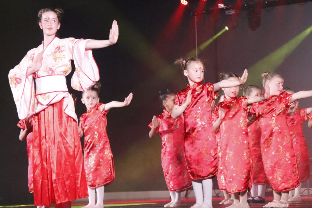 Danse Duo Classique / Moderne – MJC Le Rond-Point l'Aigle (61 – Orne)